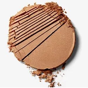 Marc Jacobs | Makeup | Marc Jacobs Accomplice Instant Blurring Powder ...